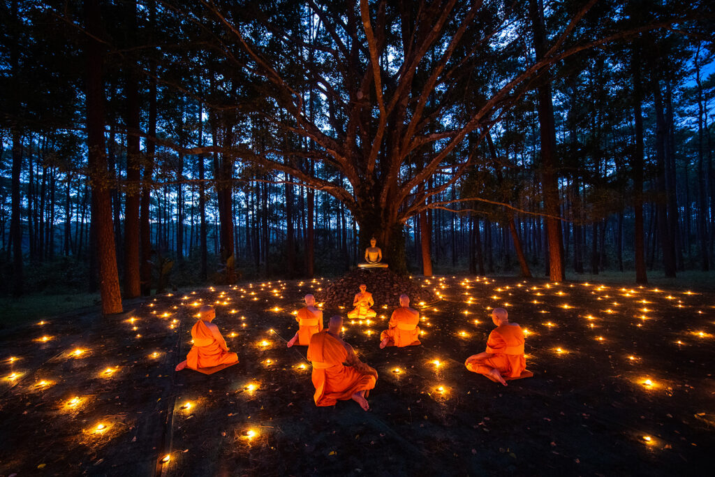 Images - MONK LIFE THAILAND