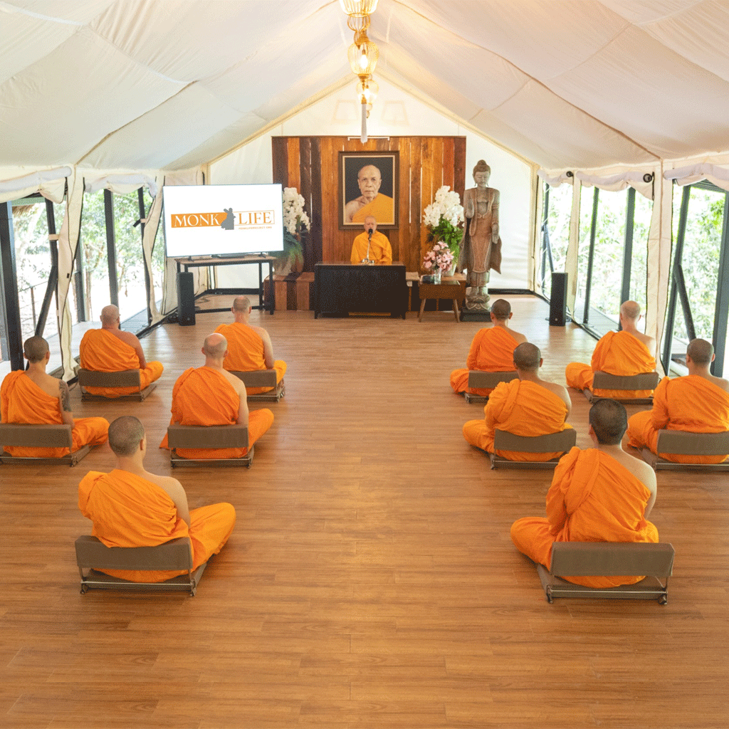 Monk Life Thailand