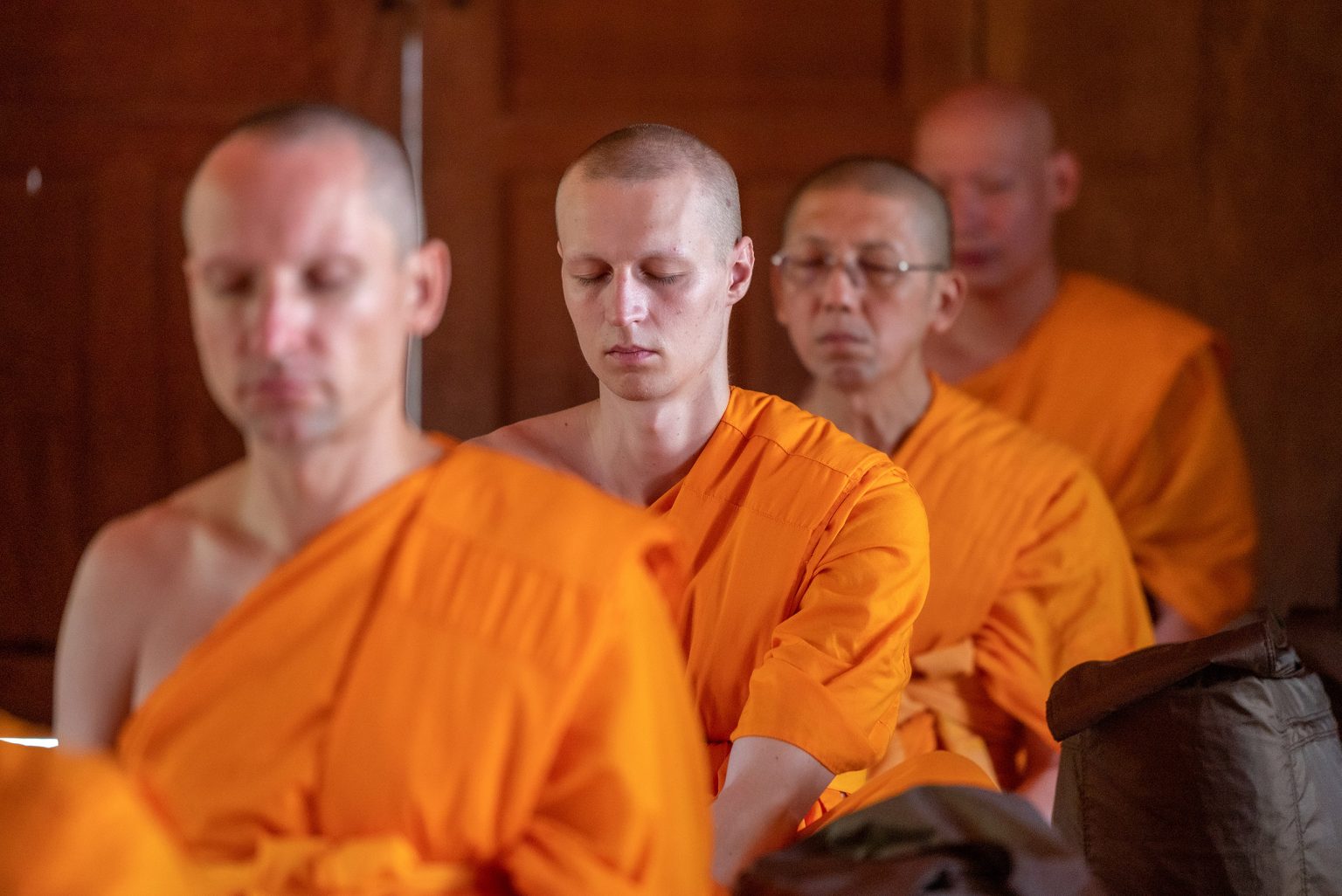 TRADITION - MONK LIFE THAILAND